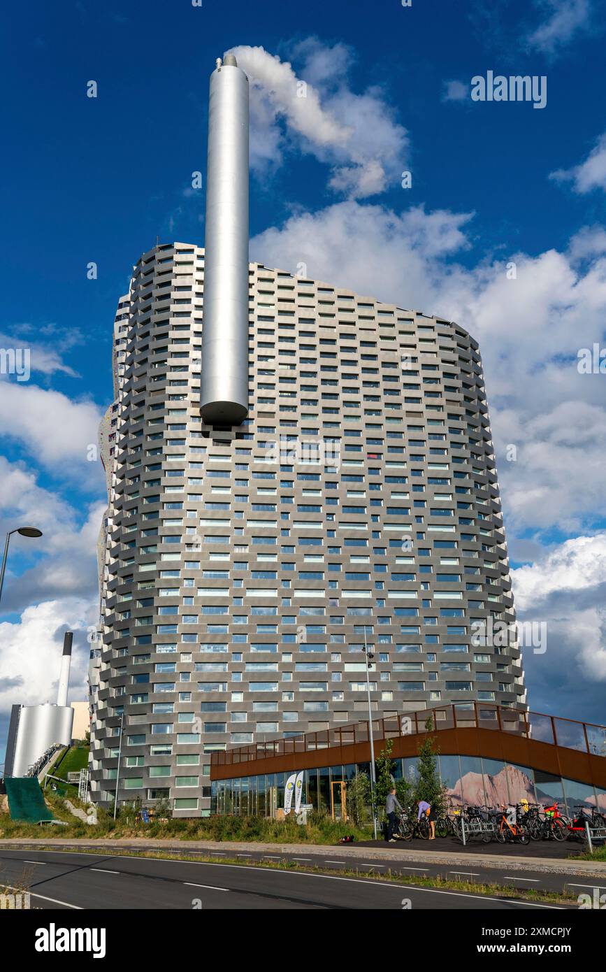 CopenHill, waste incineration plant and artificial ski slope, facade ...