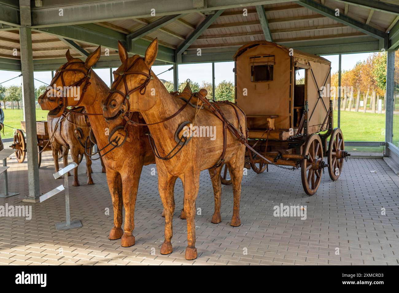 Roman horse carriage hi-res stock photography and images - Alamy