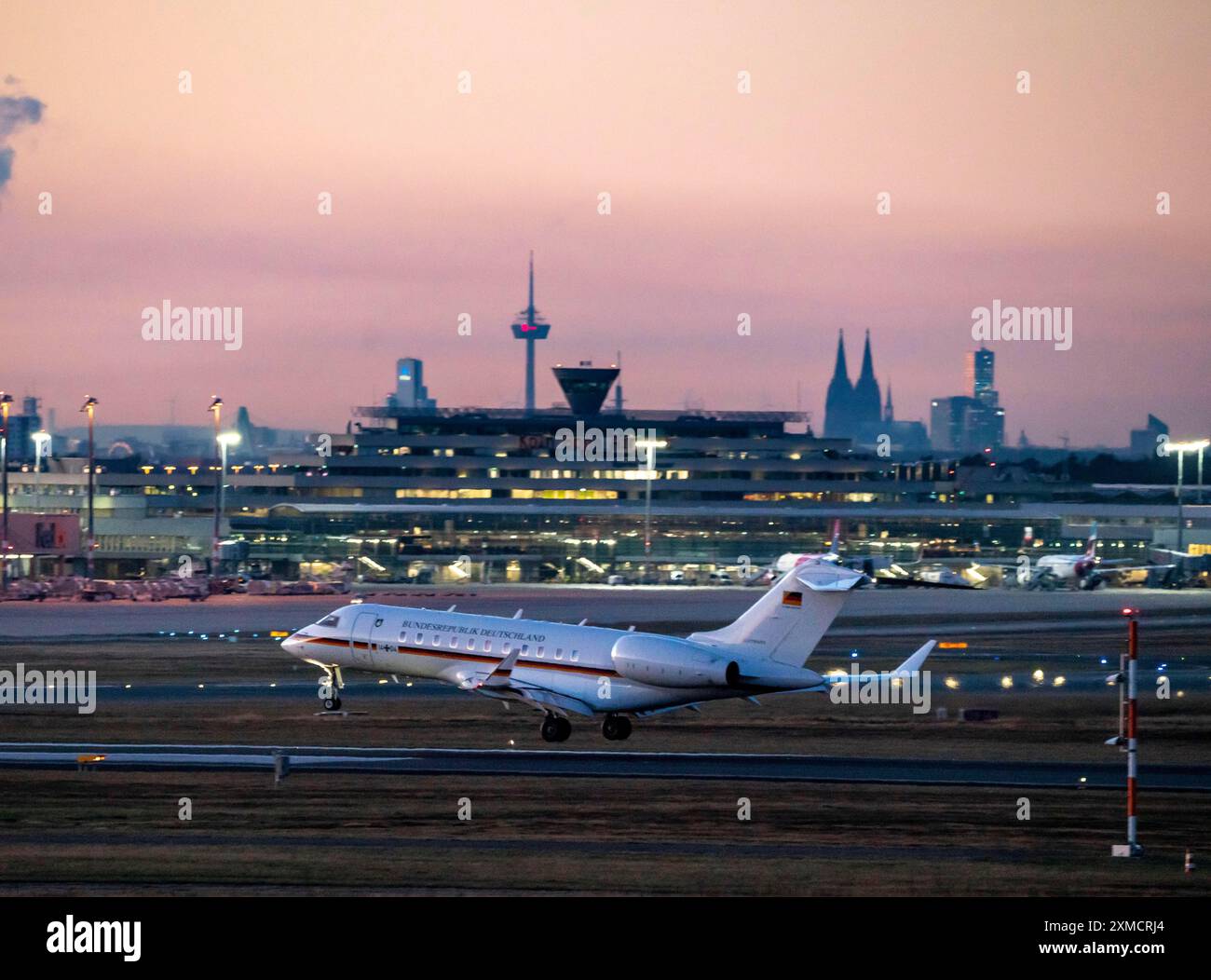 14+04, German Air Force, BMvG, Bombardier BD-700 Global Express ...