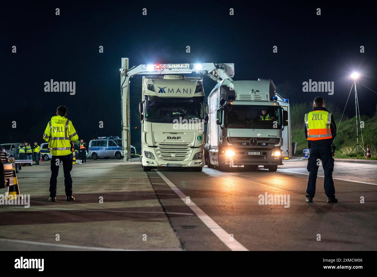 Customs X-ray inspection system, can X-ray entire trucks and check for ...