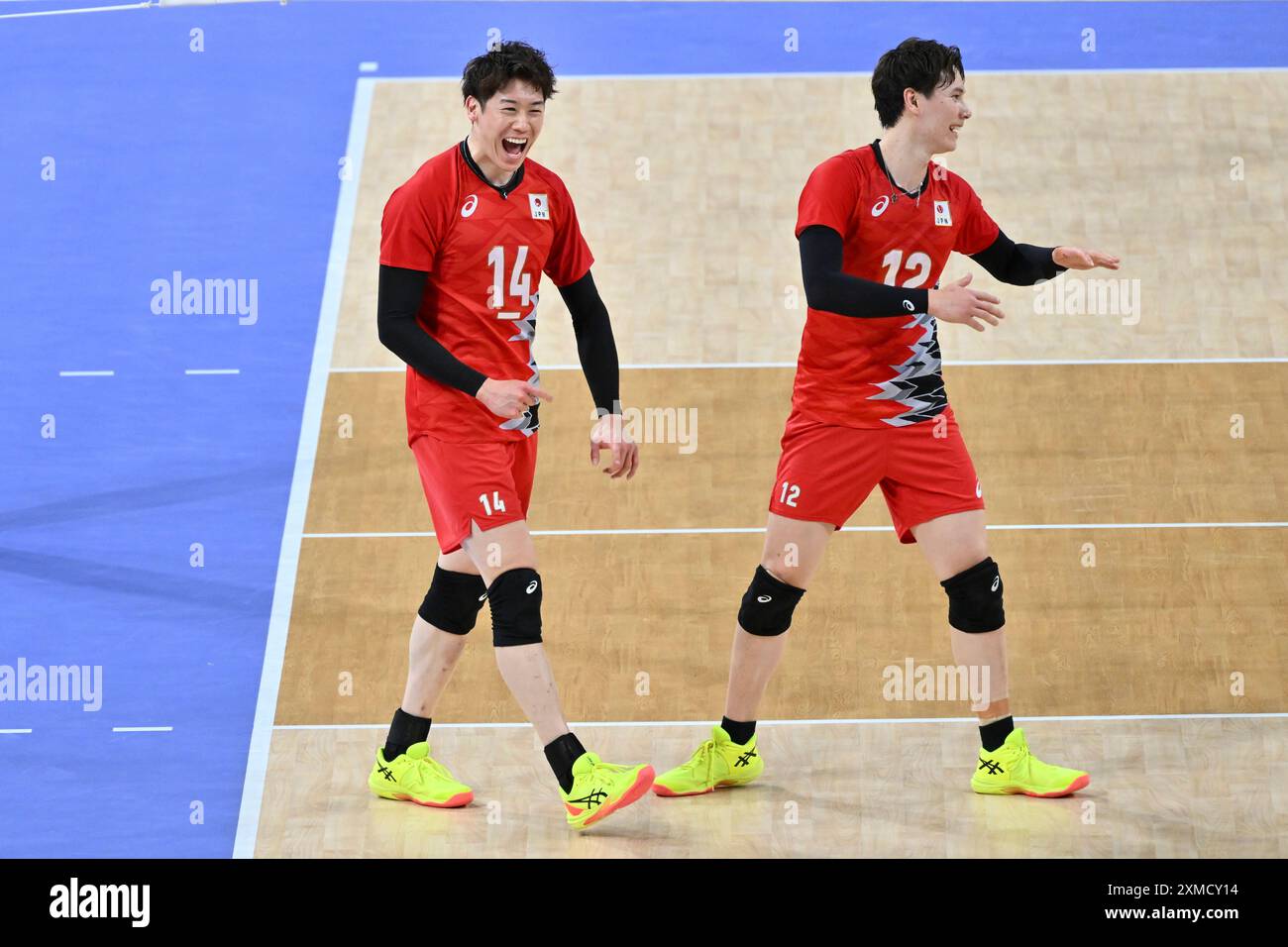 L r ishikawa yuki hi-res stock photography and images - Alamy