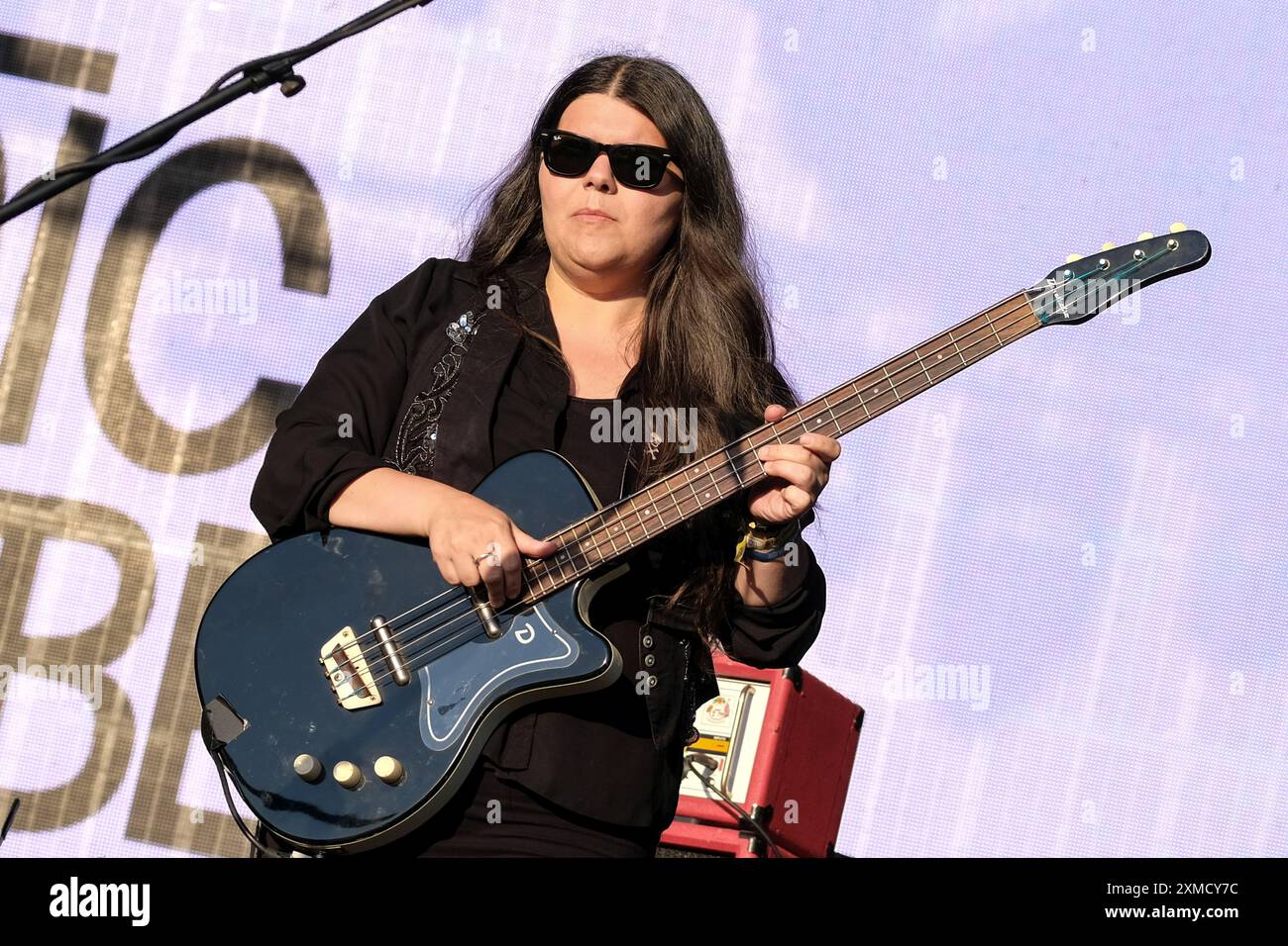 Michele Stodart bass guitarist, vocalist, and glockenspiel player with ...