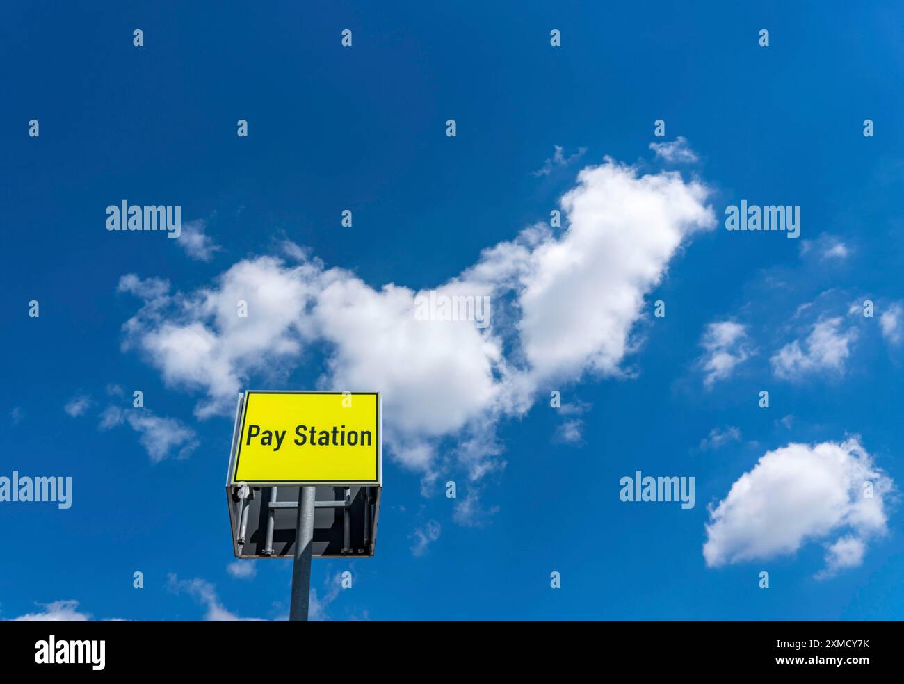 Automatic parking blue sign hi-res stock photography and images - Alamy