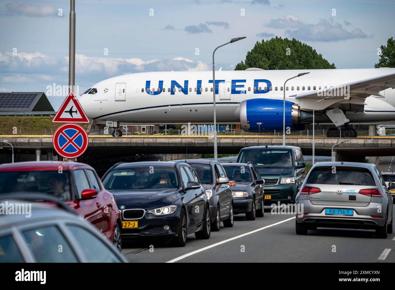 Amsterdam Schiphol Airport, United Jet, on the taxiway, to the ...
