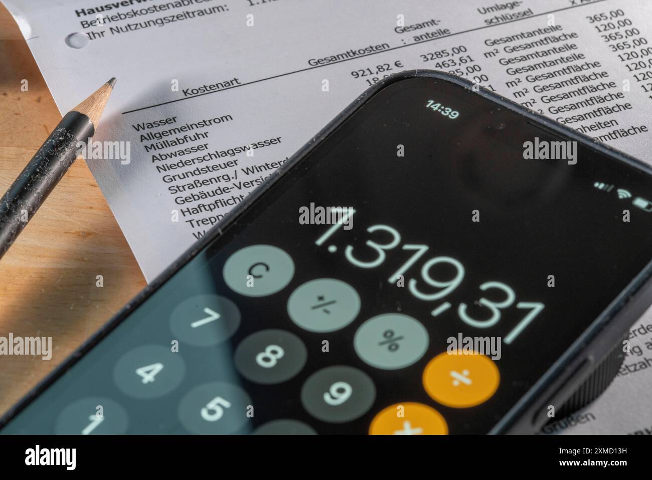 Symbolic image Service charge settlement, water, waste water, refuse ...