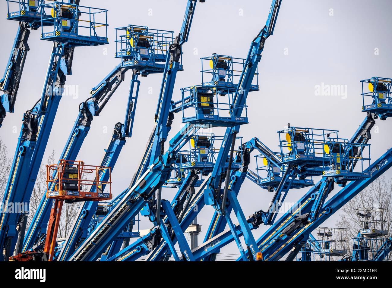 High hoist hi-res stock photography and images - Alamy