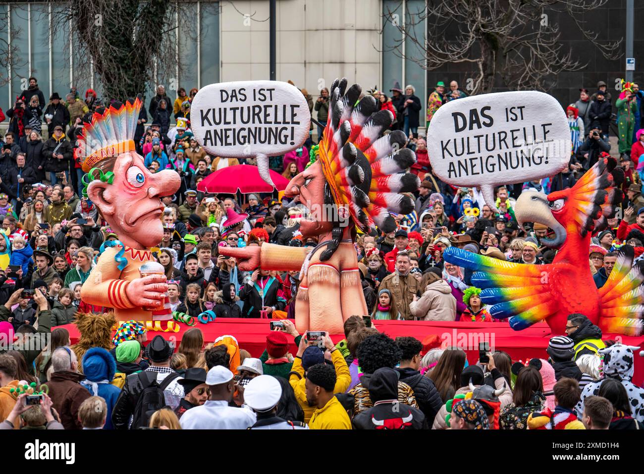 Rose Monday parade in Duesseldorf, street carnival, motif float in ...