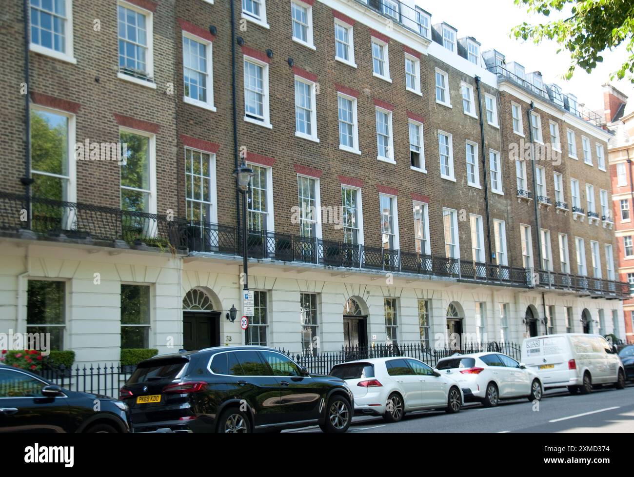 Elegant Terrace of Georgian Style Houses, Dorset Square, City of ...