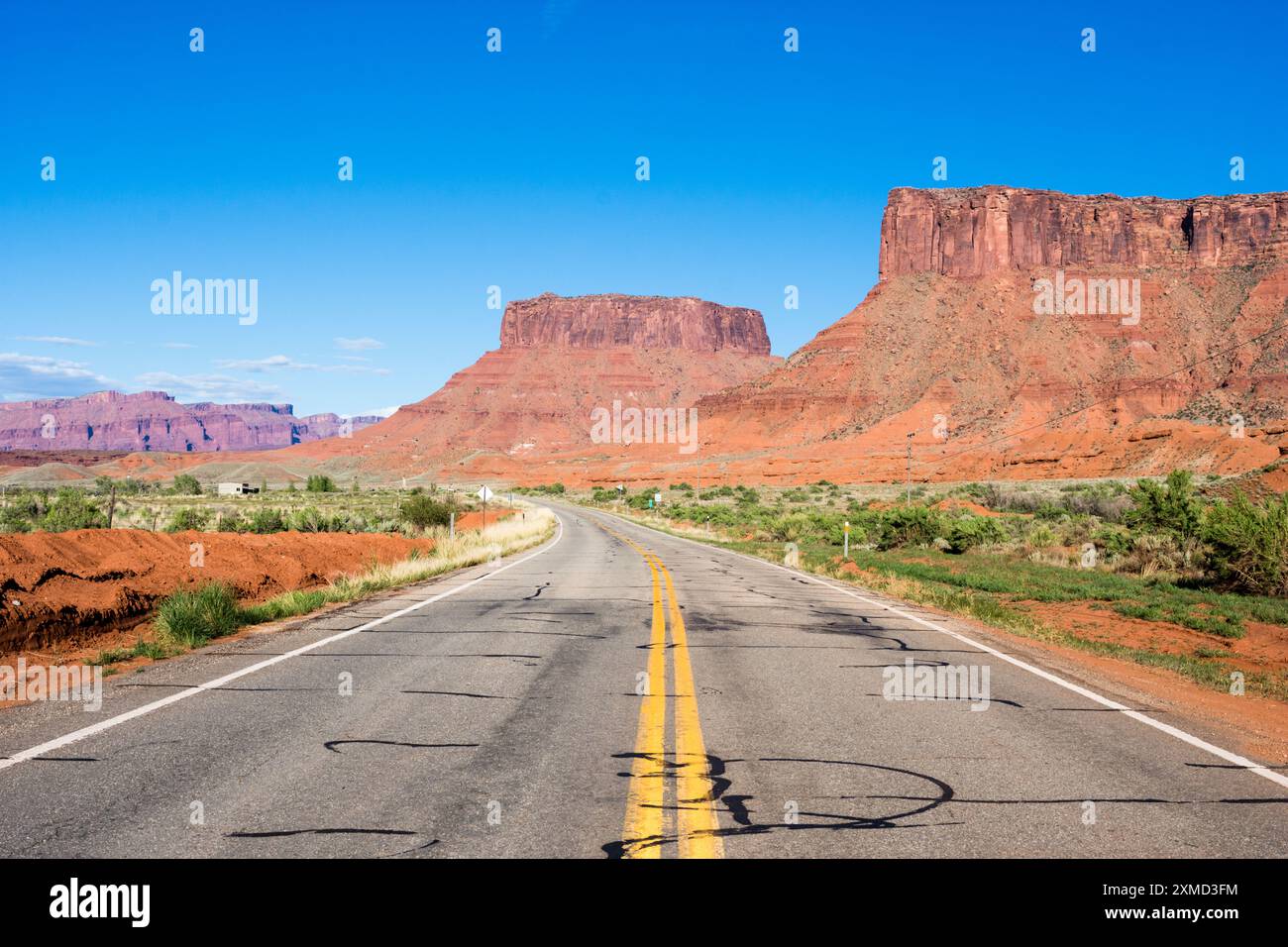 Highway 128 castle valley utah hi-res stock photography and images - Alamy