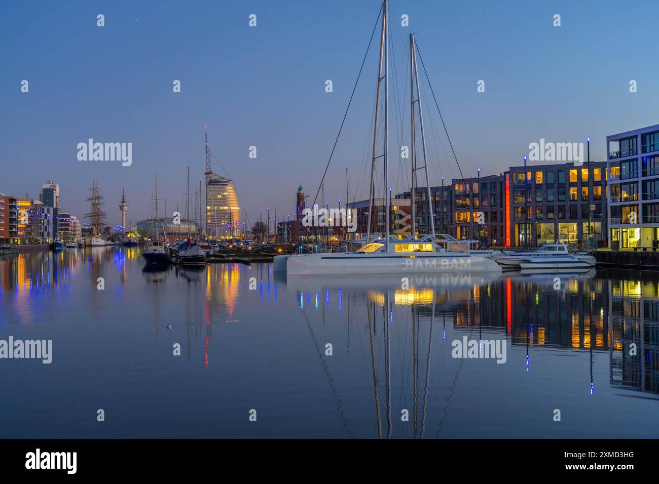 New harbour, harbour basin, harbour district, residential buildings ...