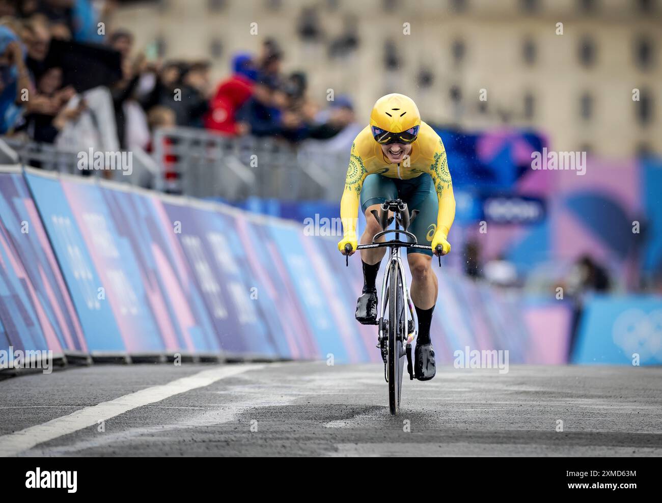 PARIS - Winner Grace Brown (AUS) crosses the finish line during the ...