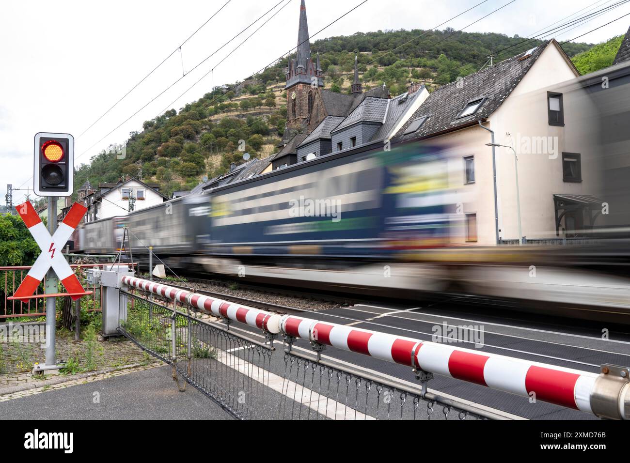 Upper Middle Rhine Valley, railway line on the right bank of the Rhine ...