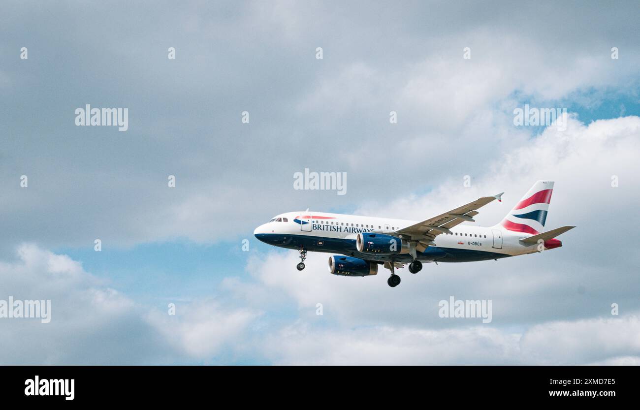 British Airways plane landing at Heathrow international airport. LONDON ...