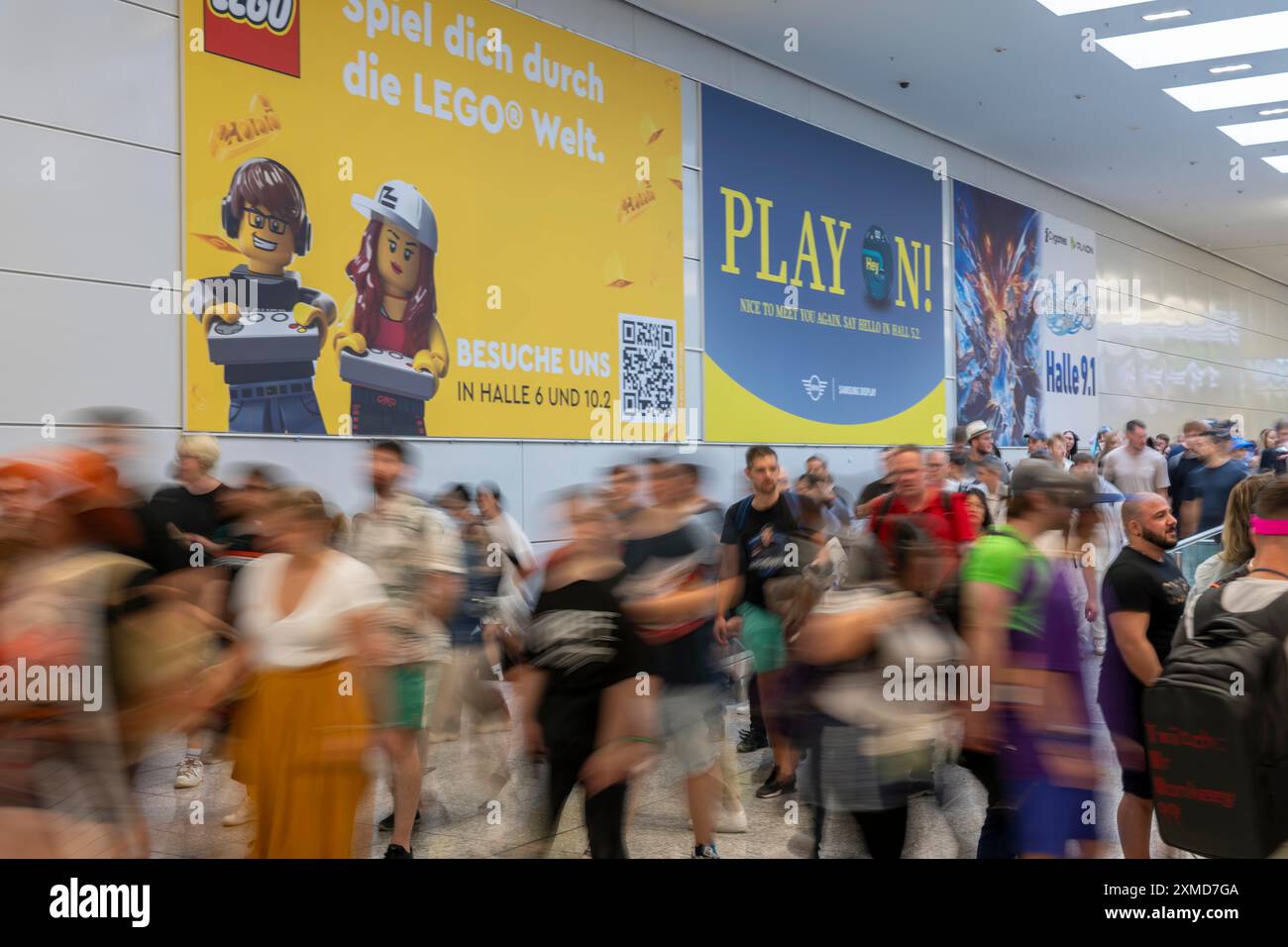Gamescom, the world's largest trade fair for video and computer games ...
