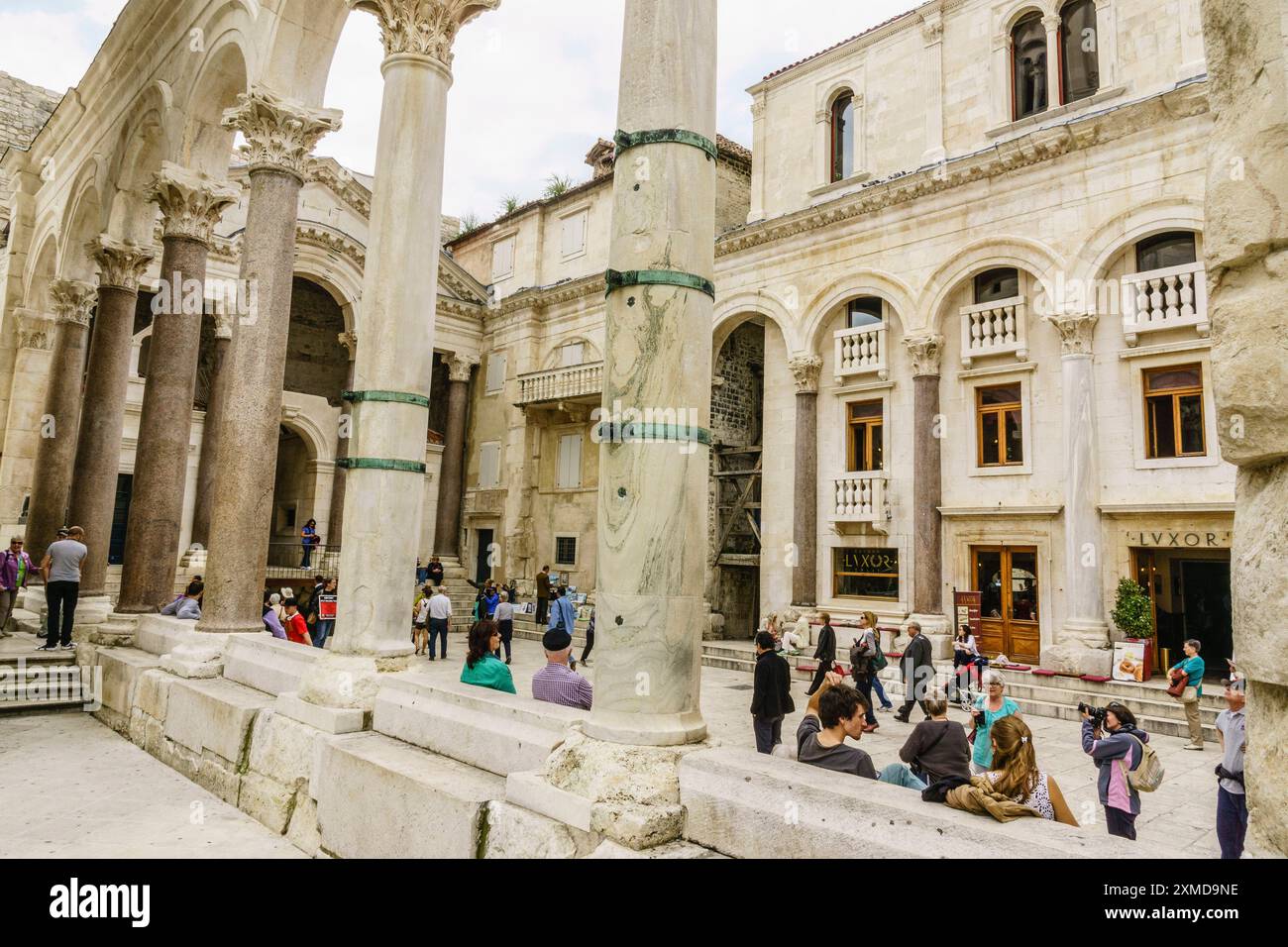 Temple of Jupiter, Diocletian's Palace, Split, Croatia Stock Photo - Alamy