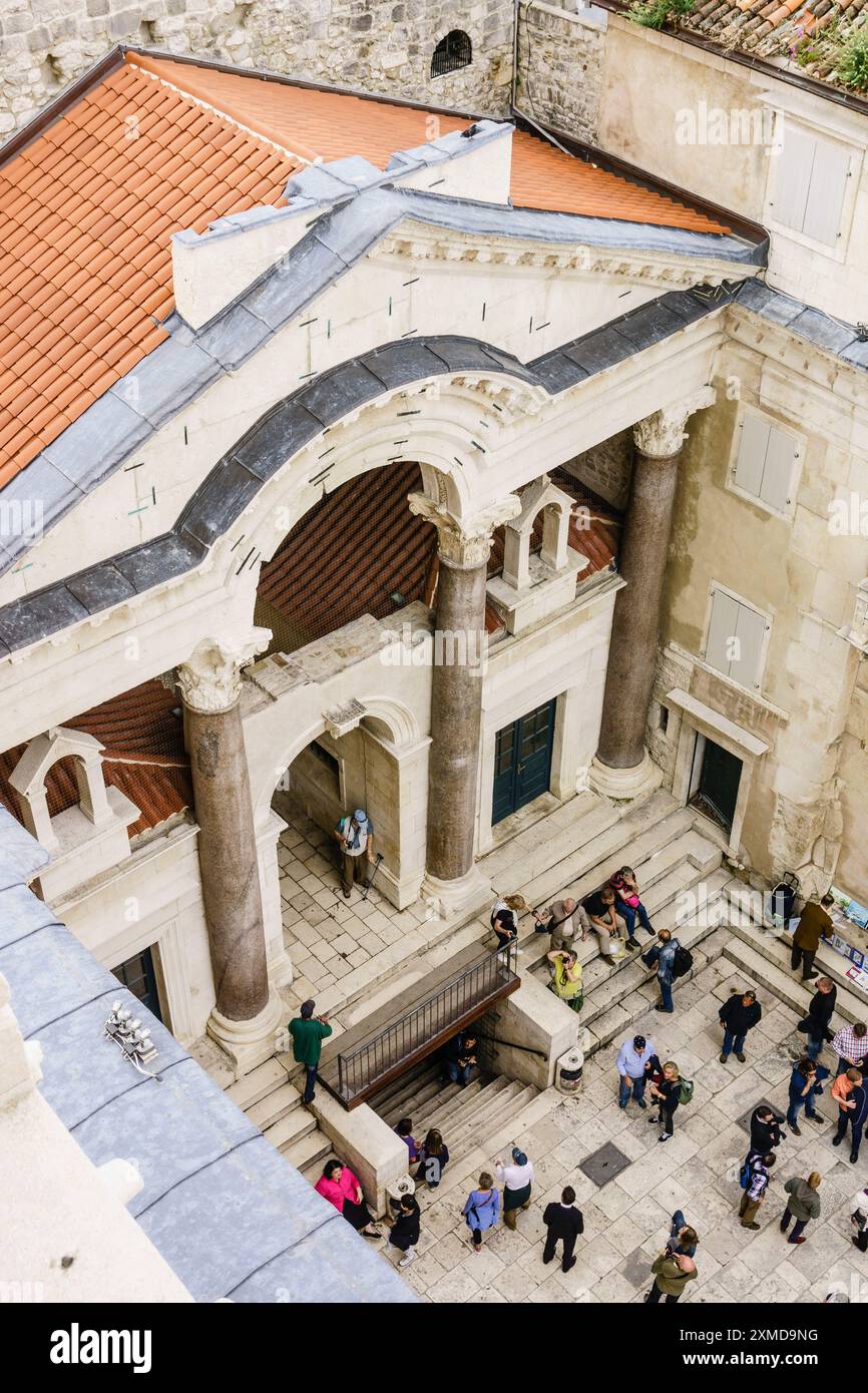 Temple of Jupiter, Diocletian’s Palace, Split, Croatia Stock Photo - Alamy