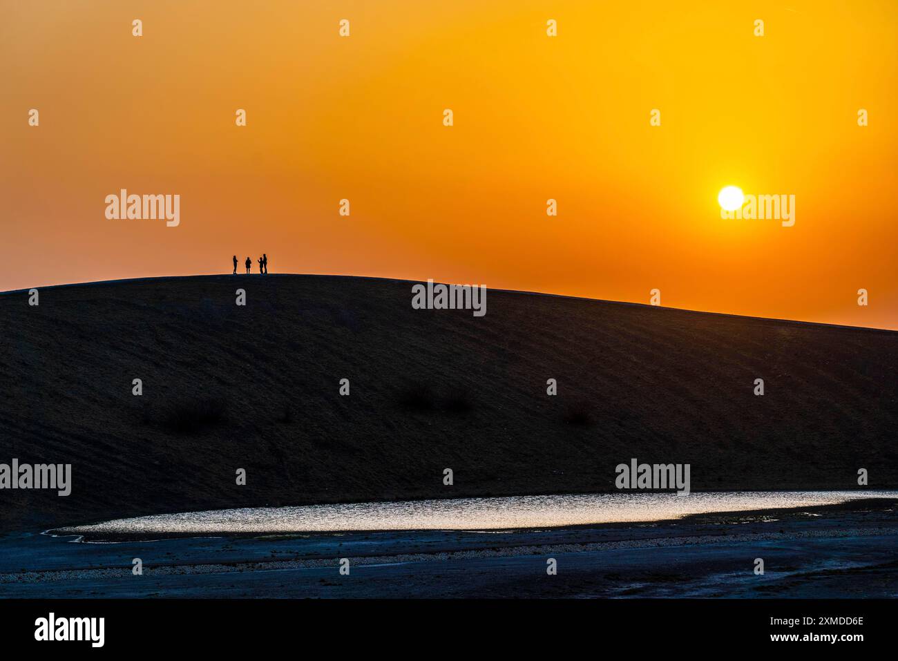 Mottbruch slag heap, Mottbruchhalde, Gladbeck, Ruhr area, people on the ...