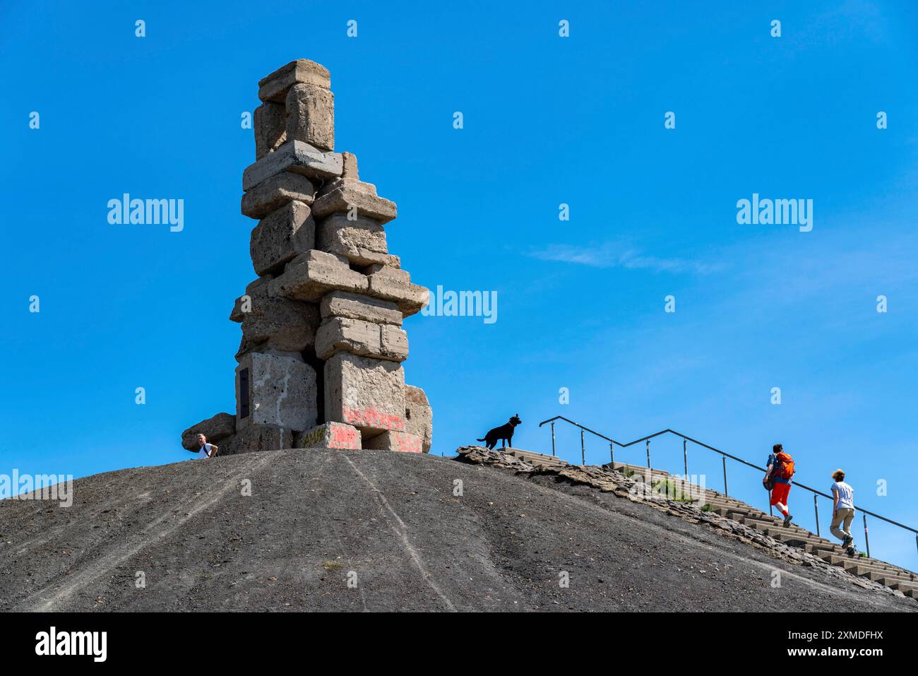 Rheinelbe spoil tip in Gelsenkirchen, 100 metre high spoil tip ...