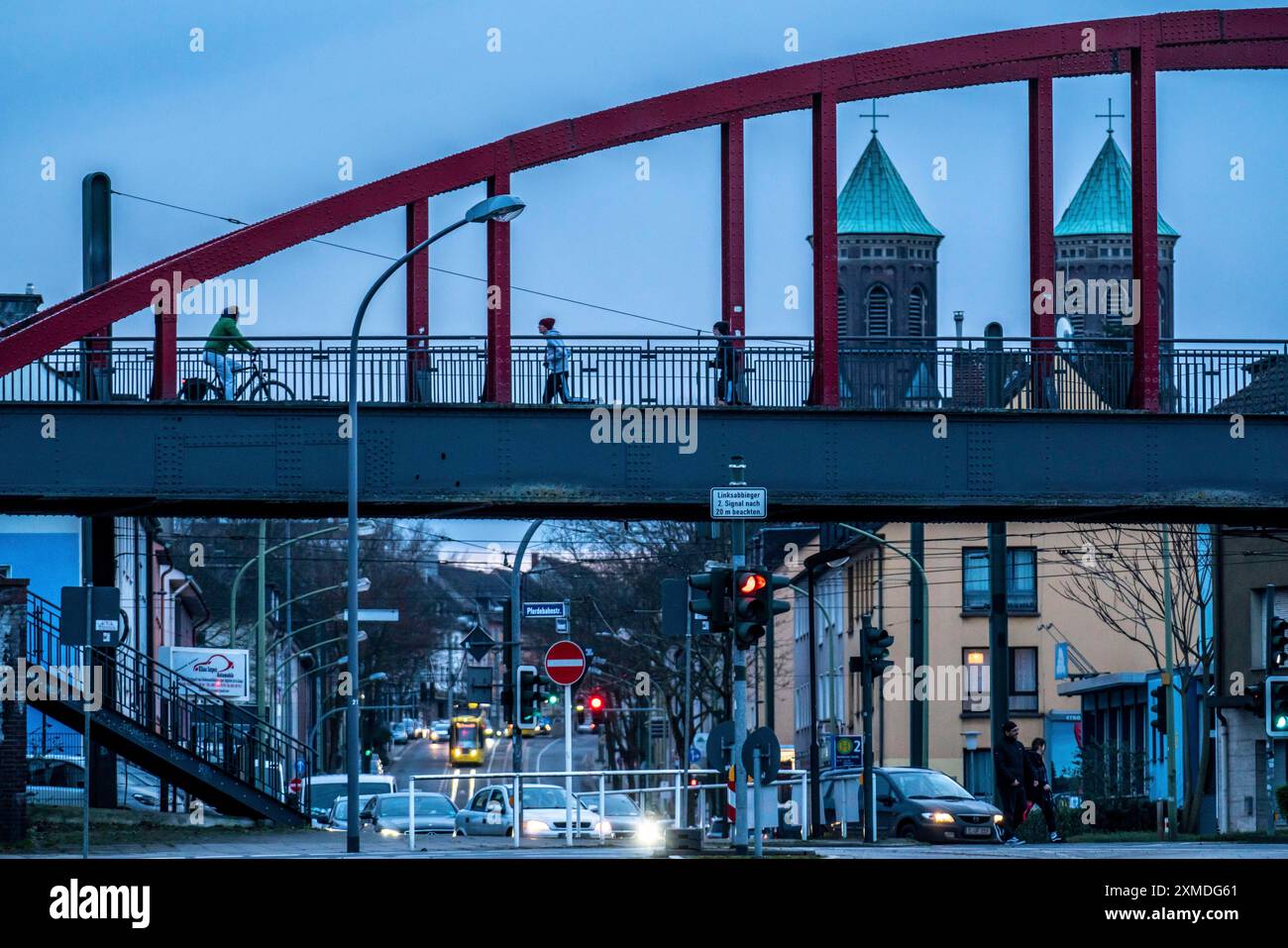 Former railway bridge, over Helenenstrasse, in Essen Altendorf, part of ...
