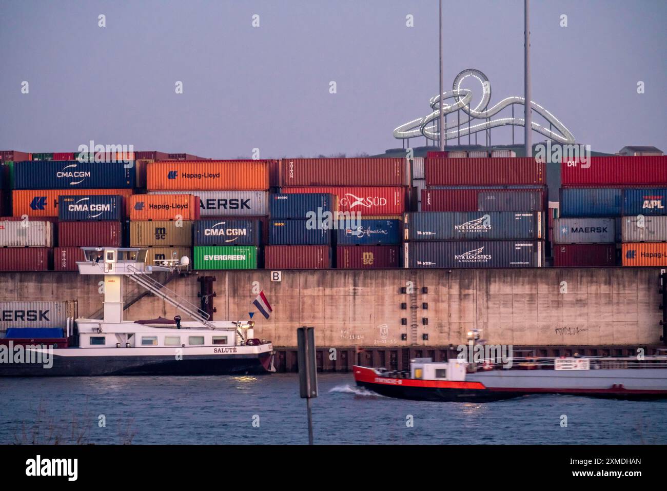 Container Handling Centre, Gateway West Terminal, Logport 2, cargo ship ...