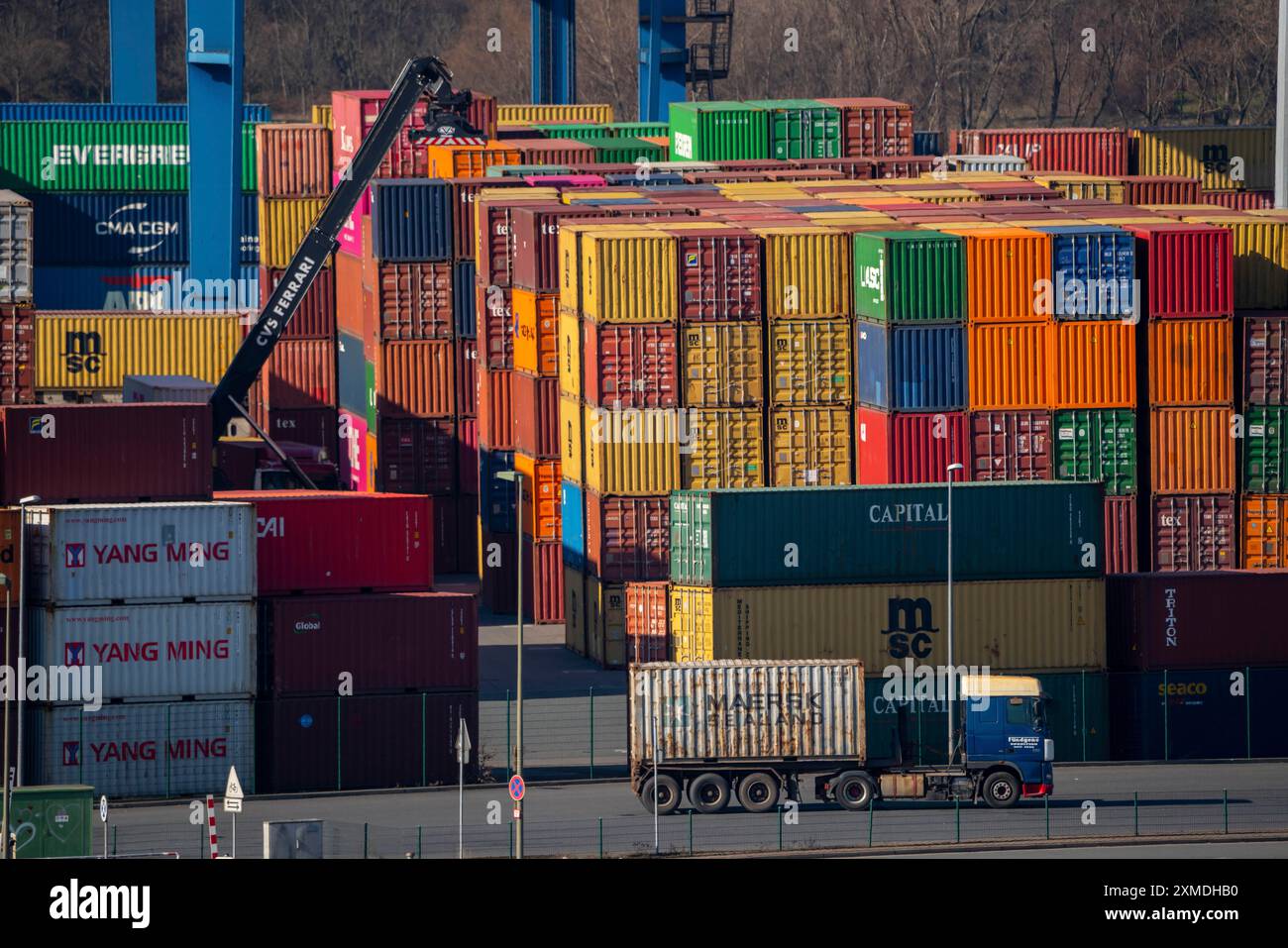 Container Handling Centre, Gateway West Terminal, Logport 2, in ...