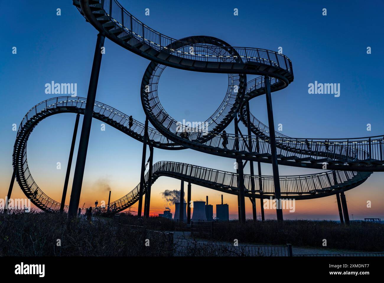 Landmark Angerpark Tiger & Turtle, Magic Mountain, walk-in sculpture in ...