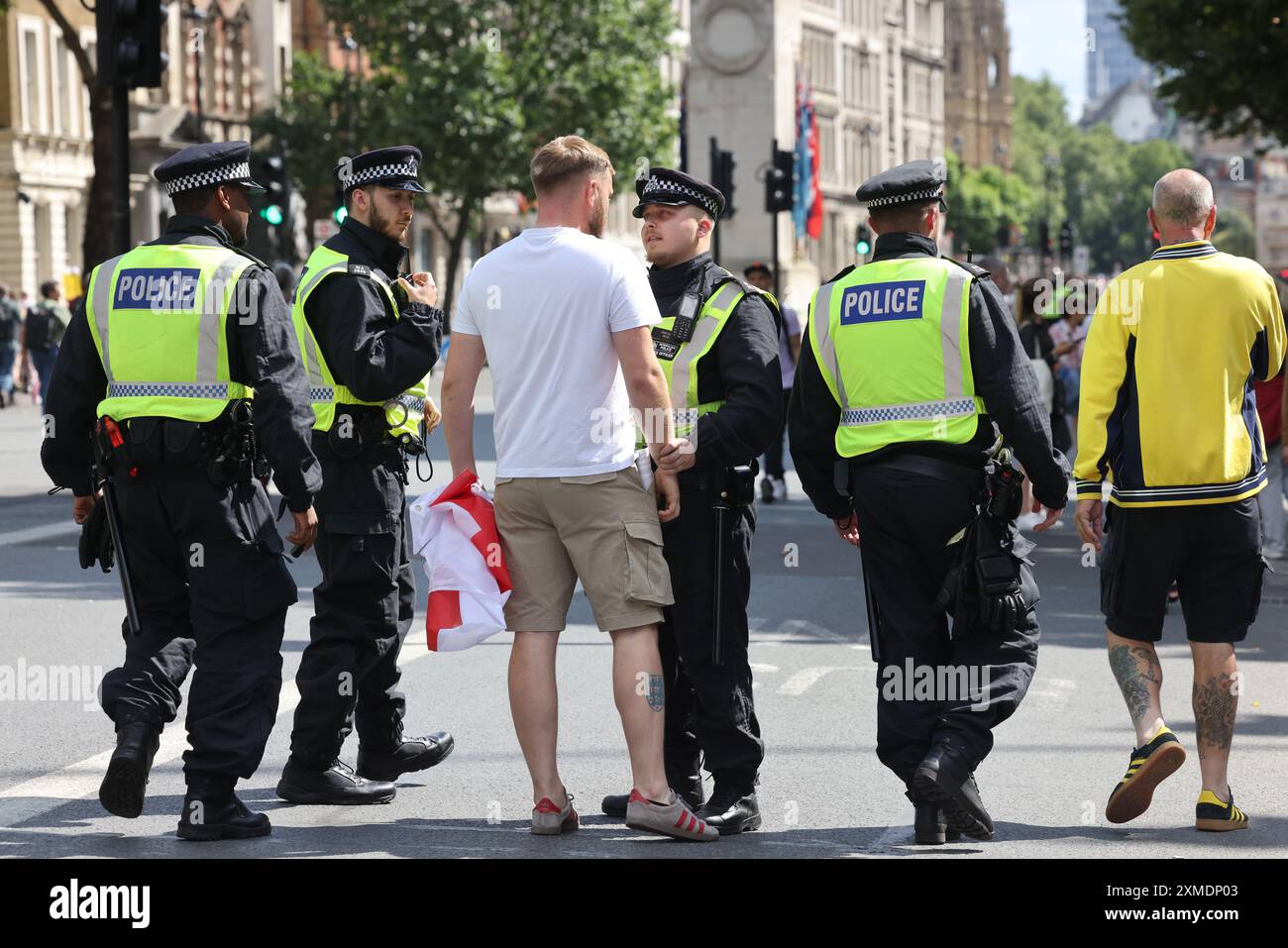 Two tier police hi-res stock photography and images - Alamy