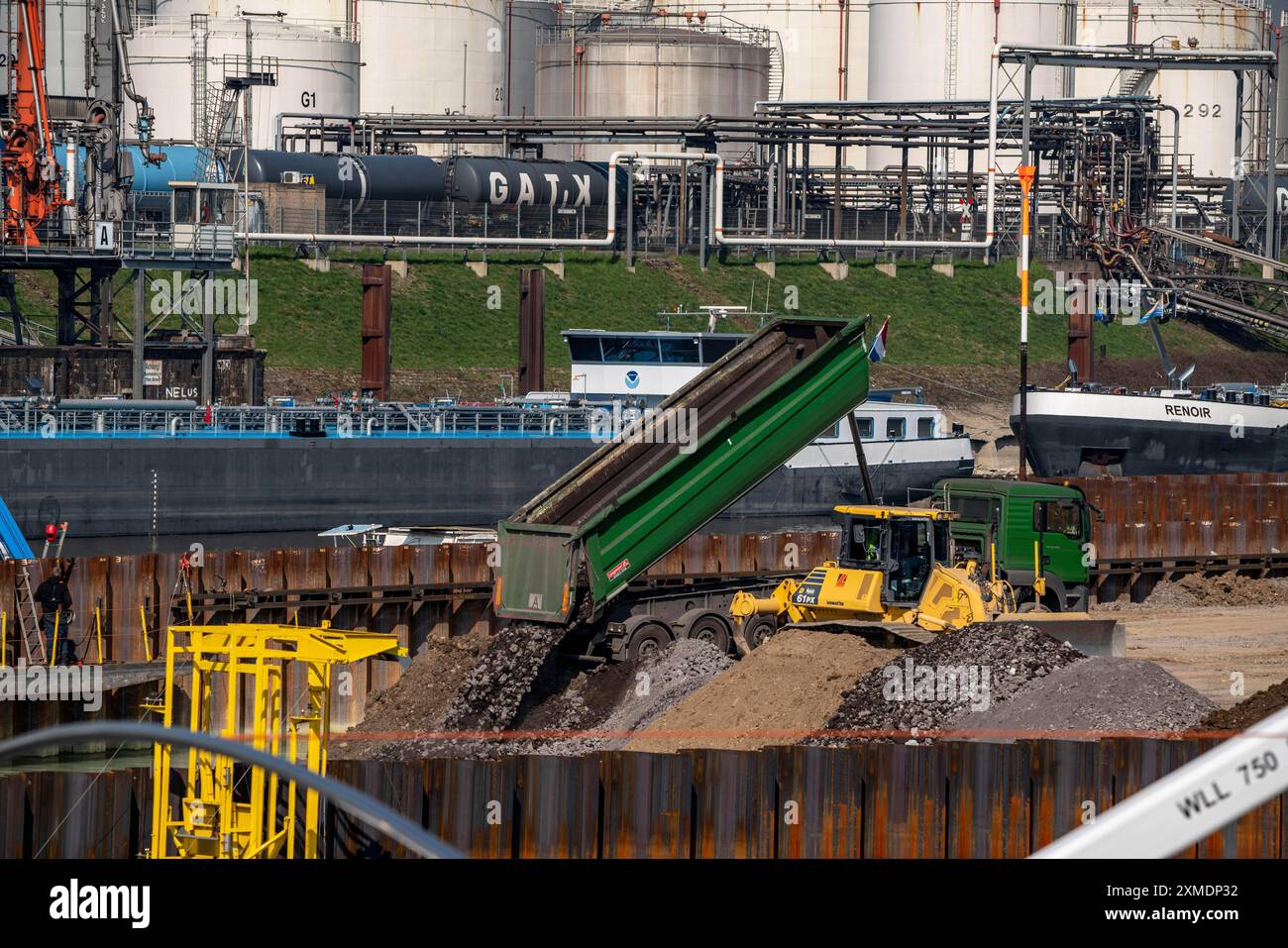 Duisport, Ruhrort harbour, coal island, conversion of the old port area ...