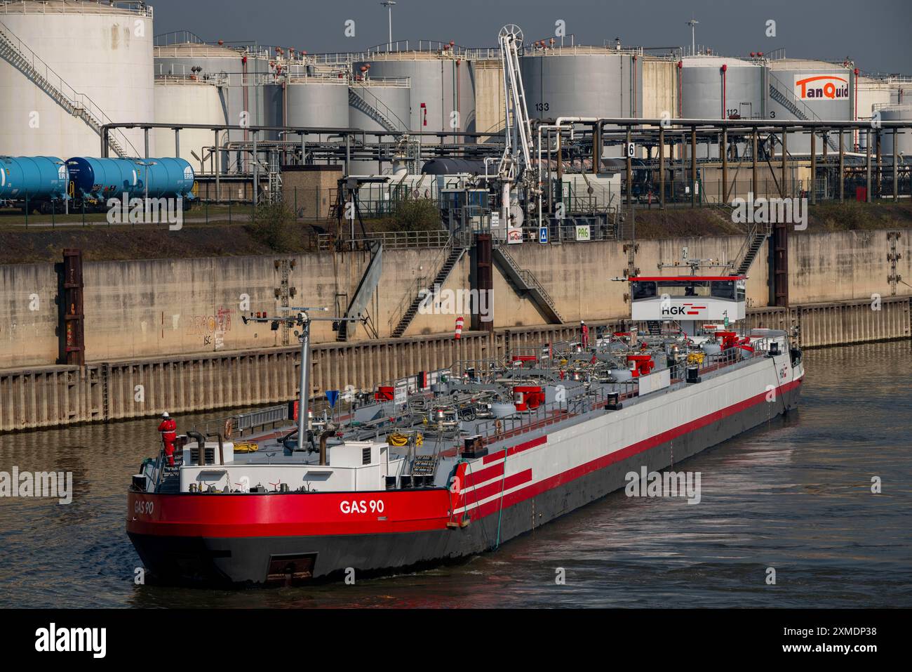 Duisport, Ruhrort harbour, oil island, TanQuid tank farm, for mineral ...