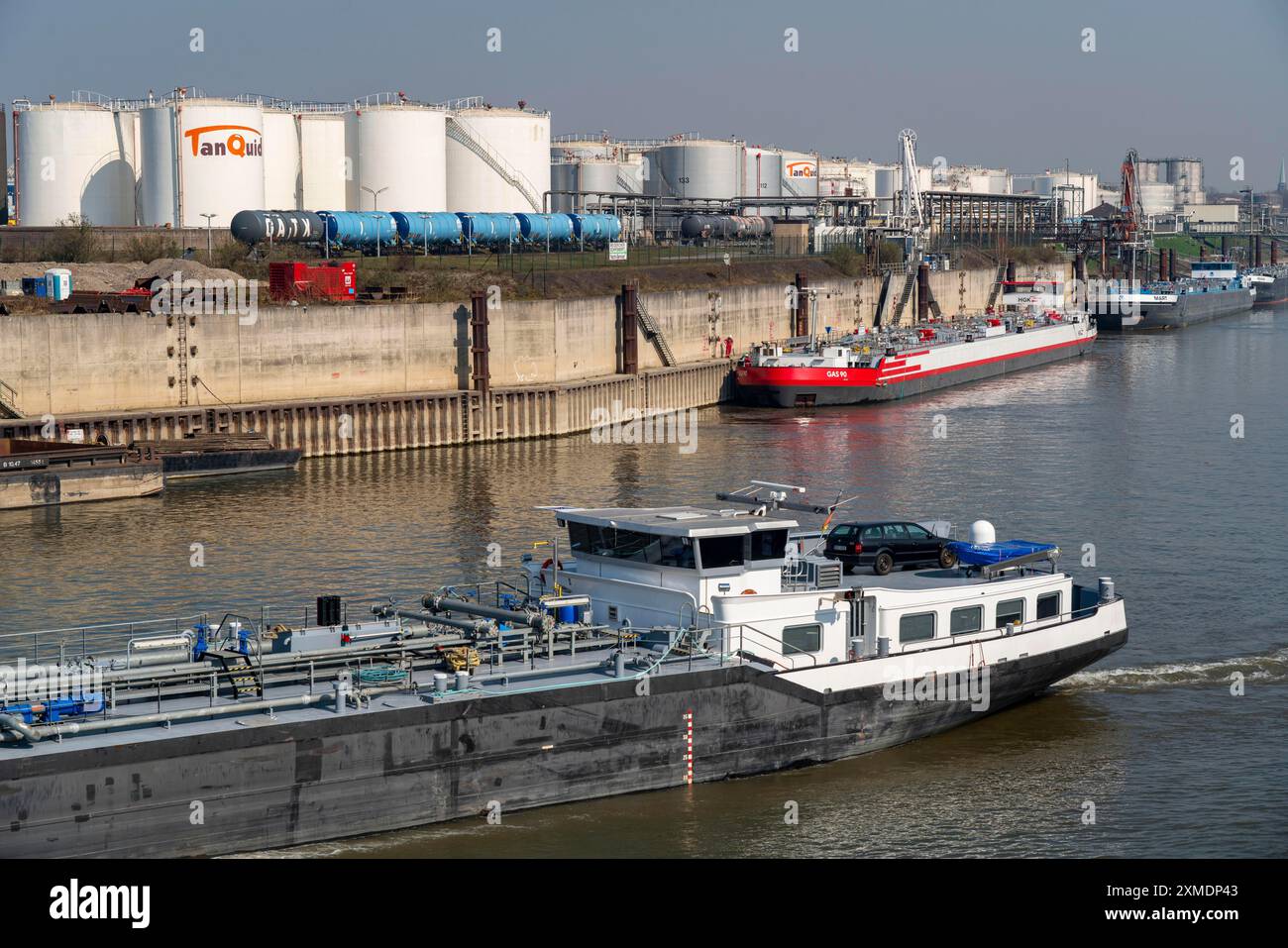 Duisport, Ruhrort harbour, oil island, TanQuid tank farm, for mineral ...