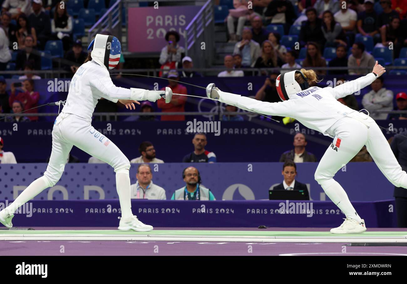Paris, France. 27th July, 2024. Anne Cebula of the US competes against ...