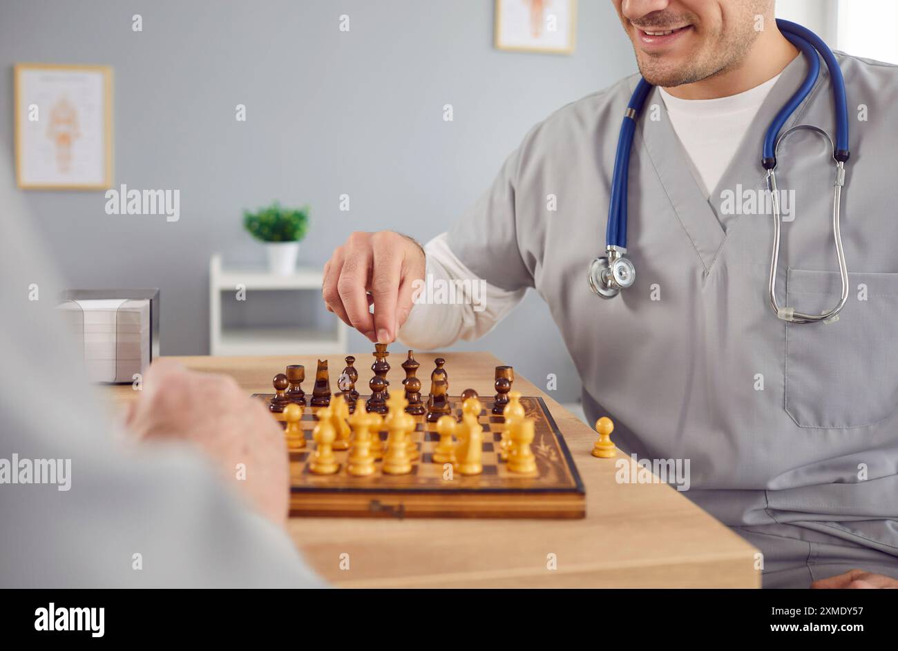 Old man playing chess friend hi-res stock photography and images - Alamy