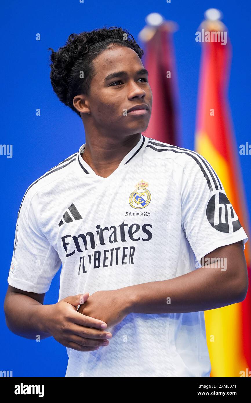 Endrick Felipe Moreira de Sousa poses for photos with Real Madrid jersey during his presentation ...