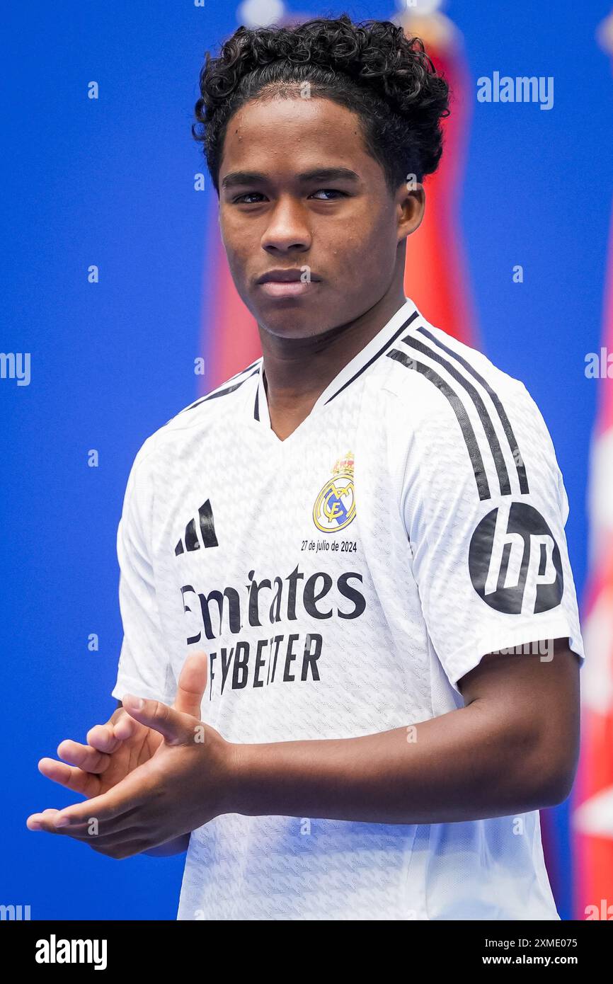 Endrick Felipe Moreira de Sousa poses for photos with Real Madrid jersey during his presentation ...