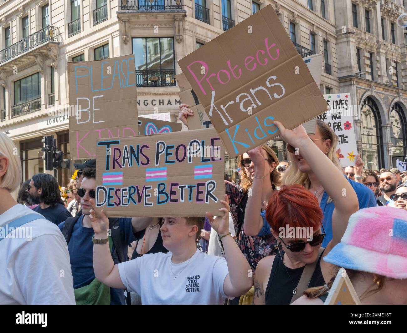 Puberty blockers ban hi-res stock photography and images - Alamy