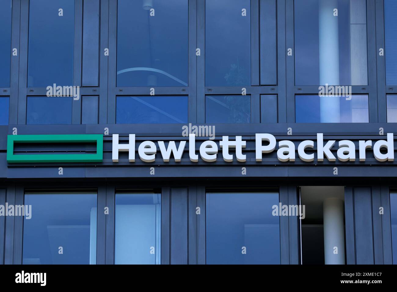 Ai unternehmen hi-res stock photography and images - Alamy