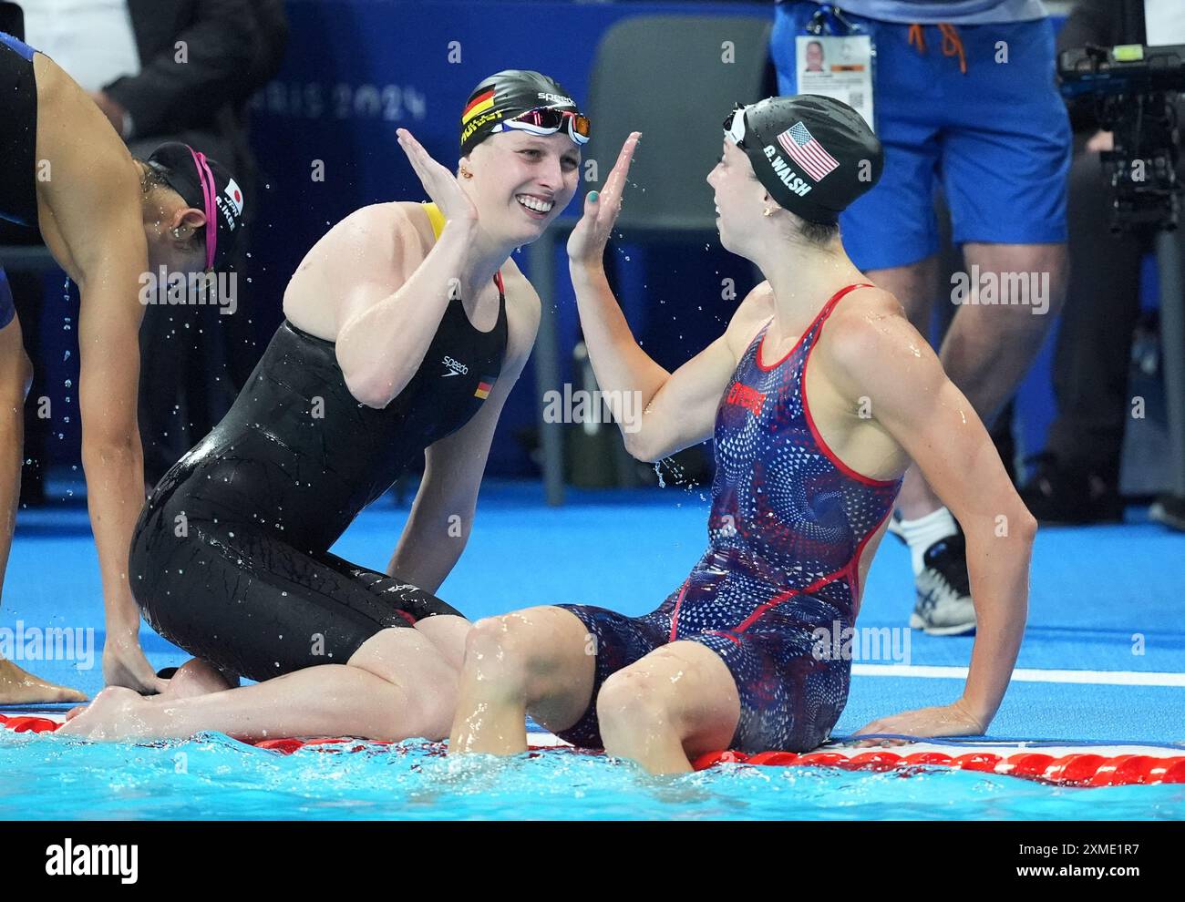 Paris, France. 27th July, 2024. Gretchen Walsh of the U.S. celebrates ...