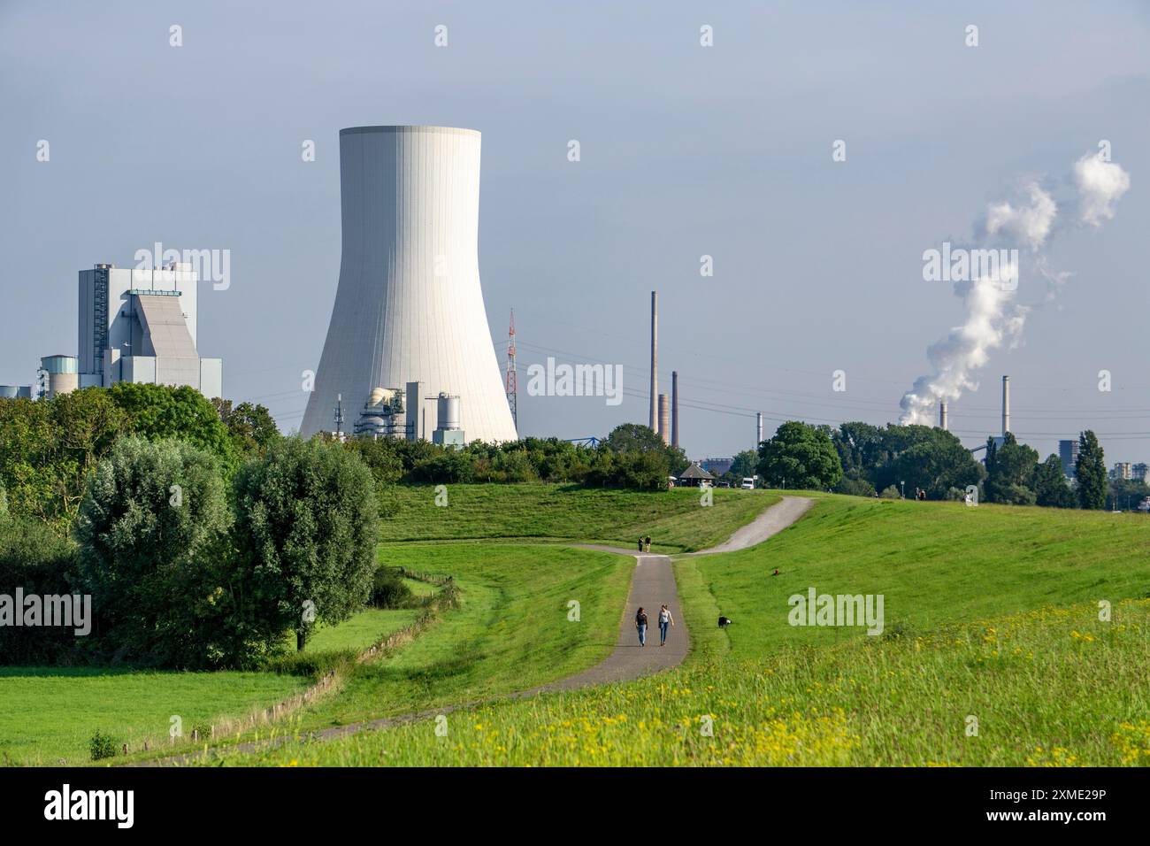 The STEAG Walsum coal-fired power plant, in Duisburg, Rheinwiesen ...