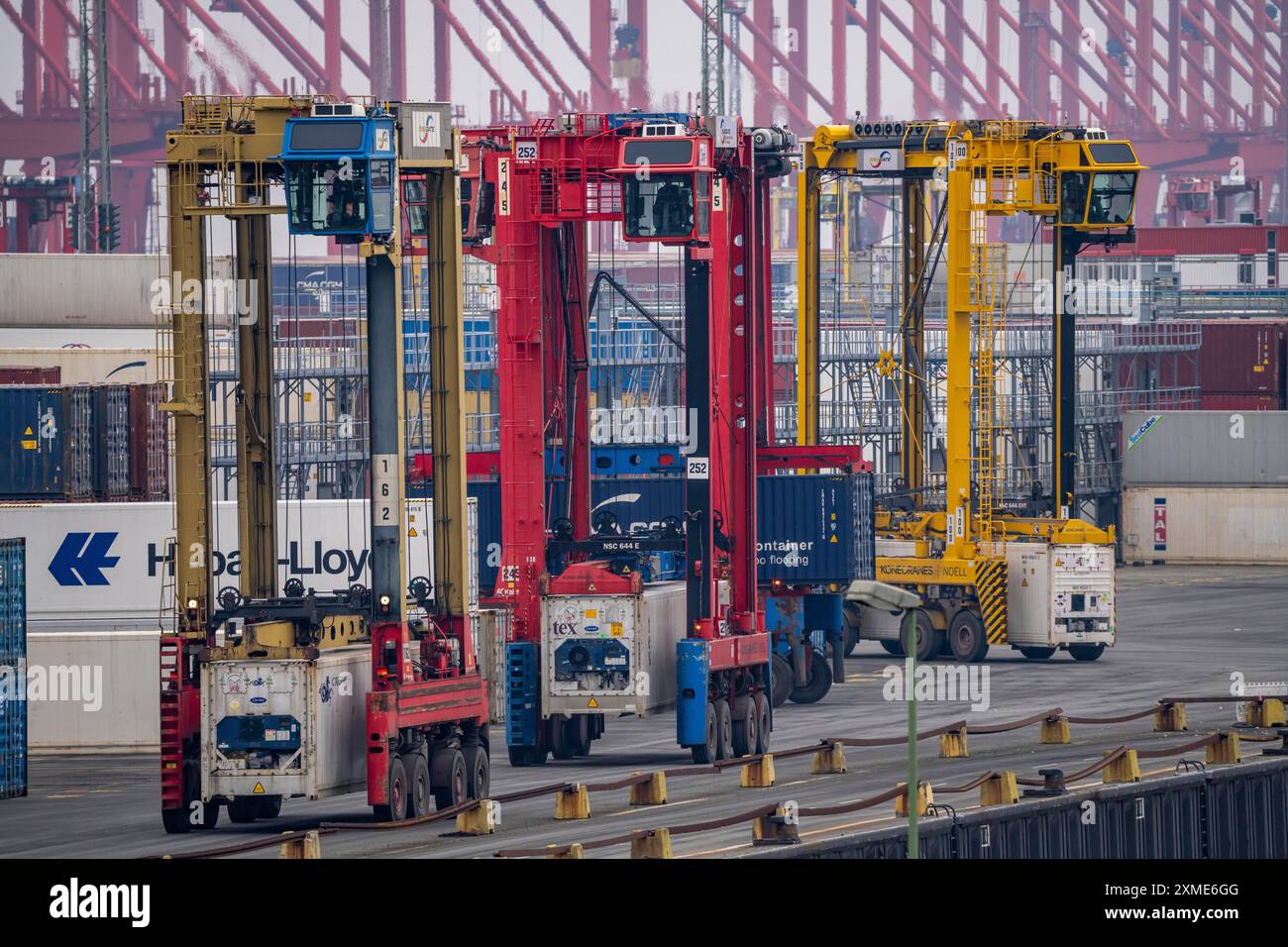 Container terminal in the seaport of Bremerhaven, Eurogate Container Terminal with almost 50 ...