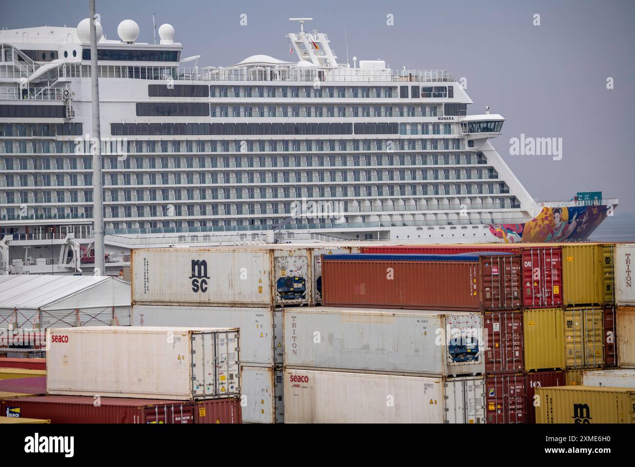 Container terminal in the seaport of Bremerhaven, Eurogate Container ...