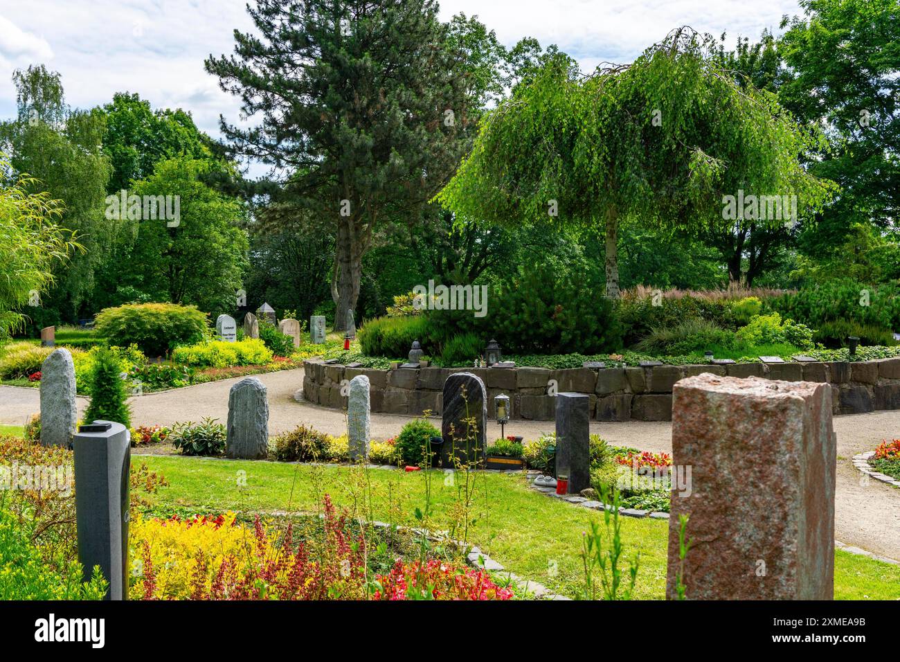 Memoriam Garden, graves in themed gardens, at the Park Cemetery in ...
