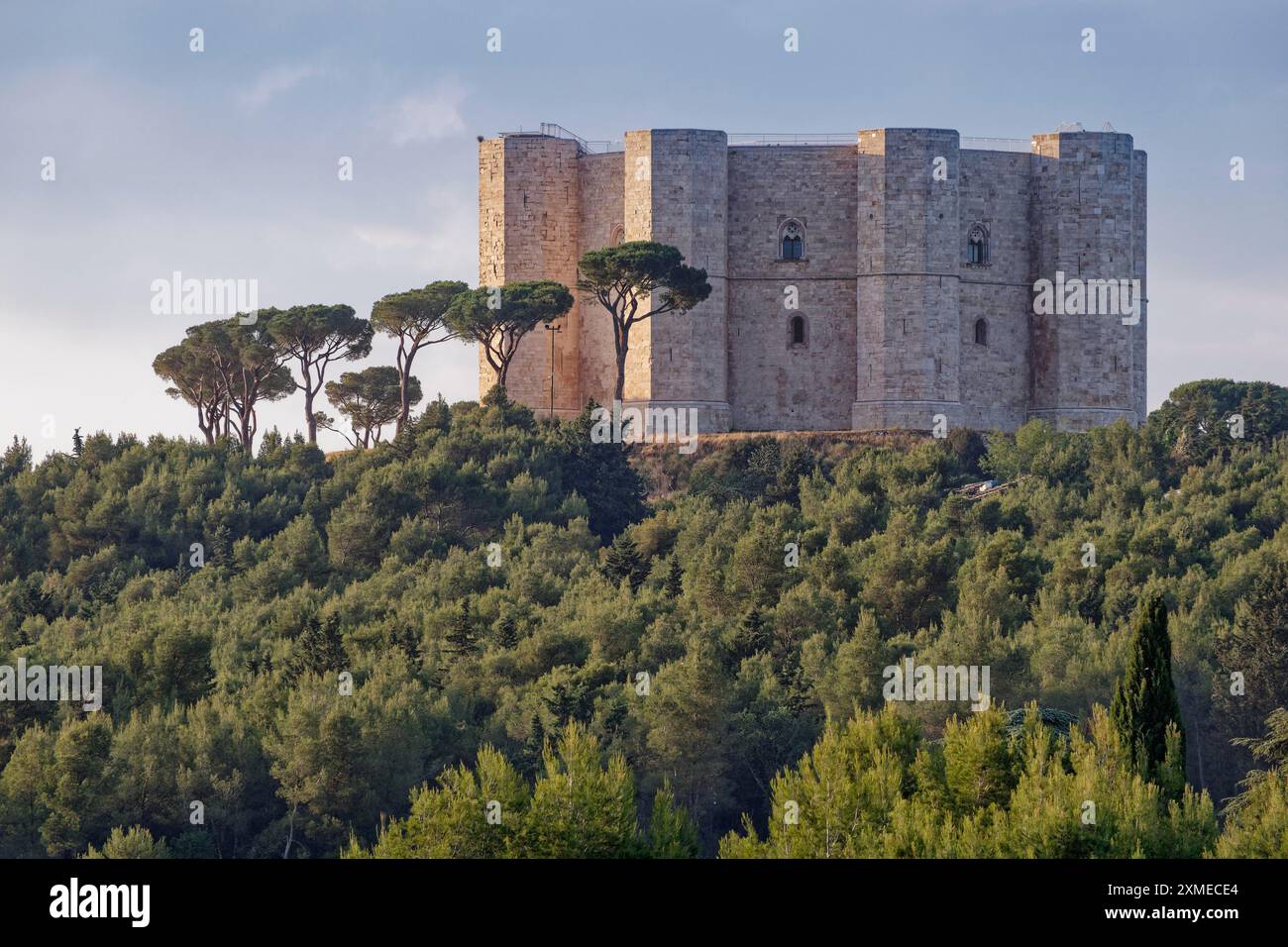 The Castel del Monte, an octagonal hilltop castle from the 13th century ...