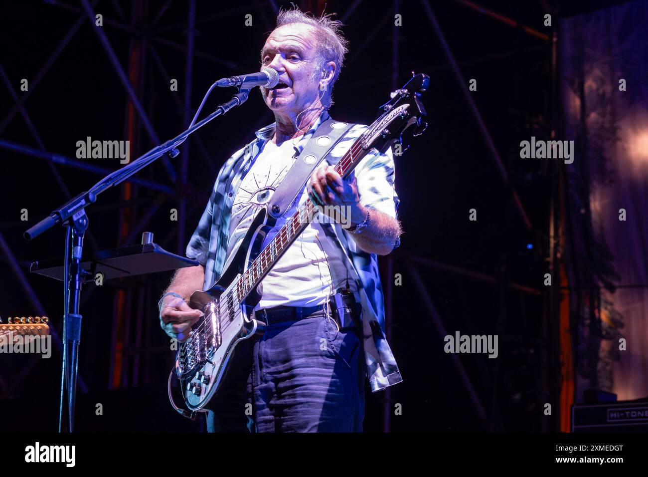 Guy Pratt play the bass during the live performs with Nick Mason ...
