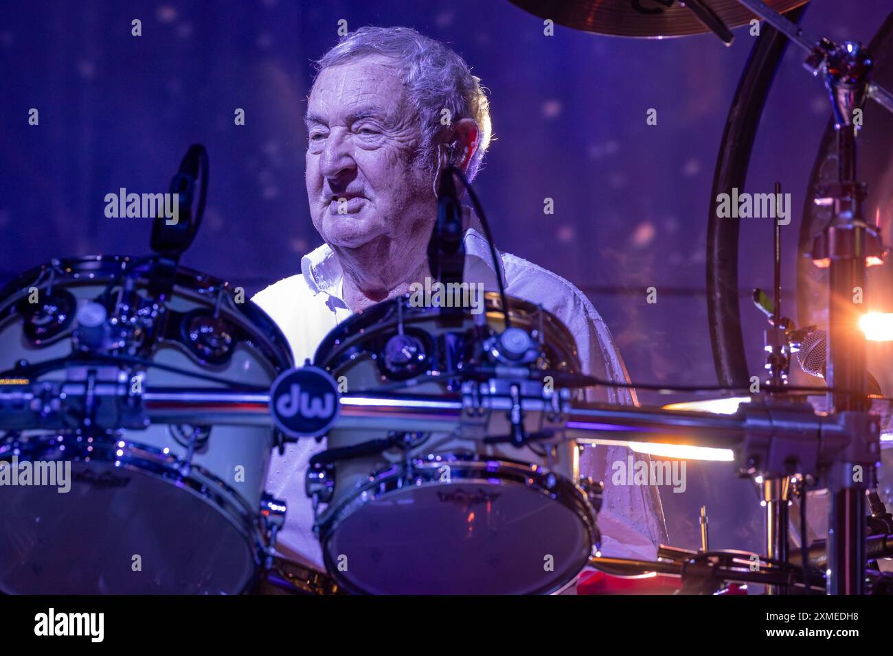 Nick Mason, pseudonym of Nicholas Berkeley Mason, historical drummers ...
