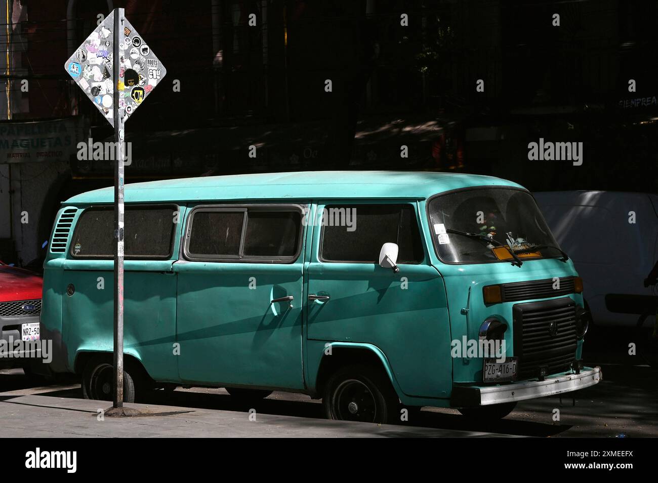 Old VW Bus T2, Colonia Santa Maria la Ribera, Mexico City Stock Photo ...