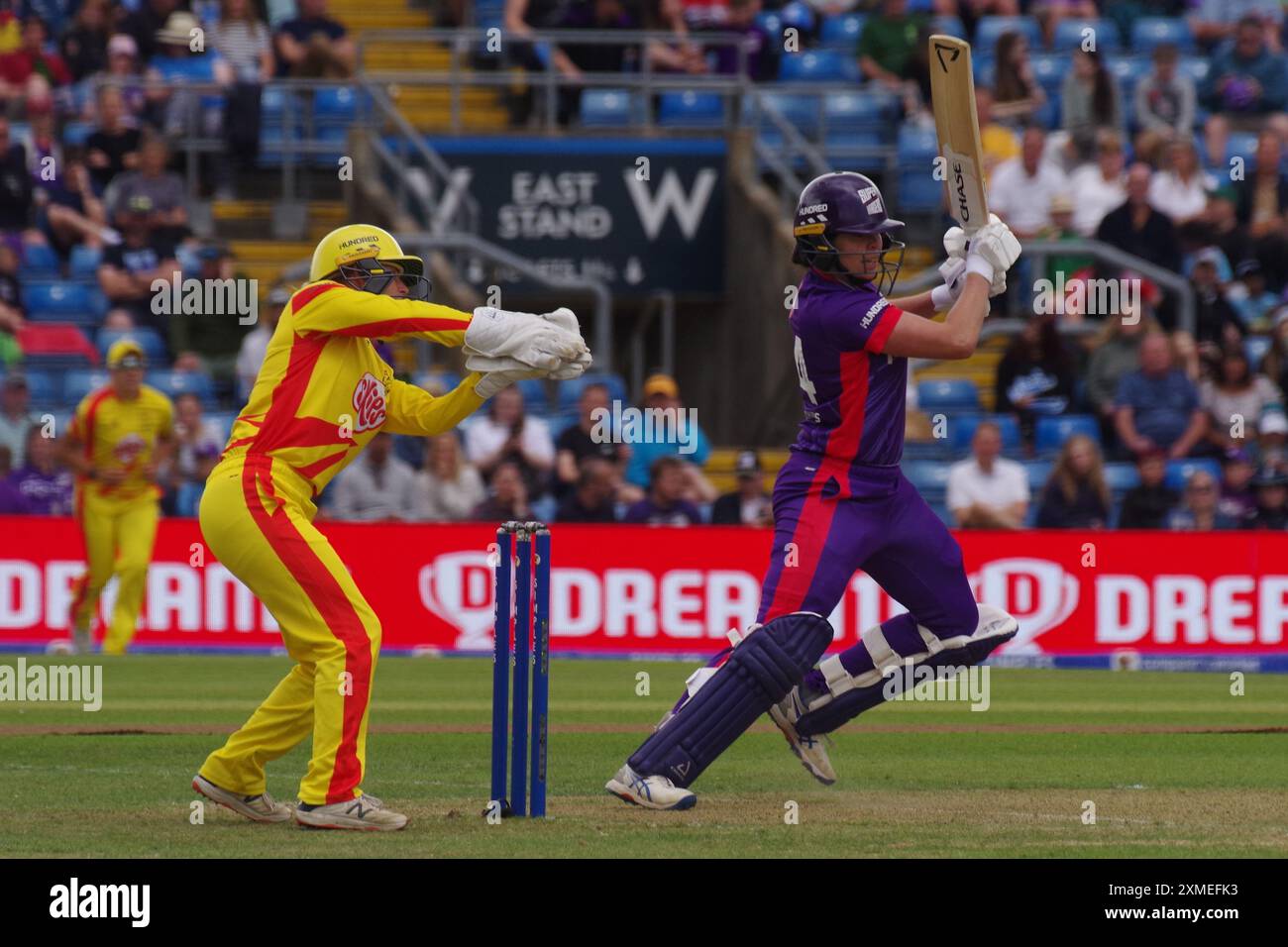 Leeds, 26 July 2024. Alice Davidson-Richards batting for Northern ...