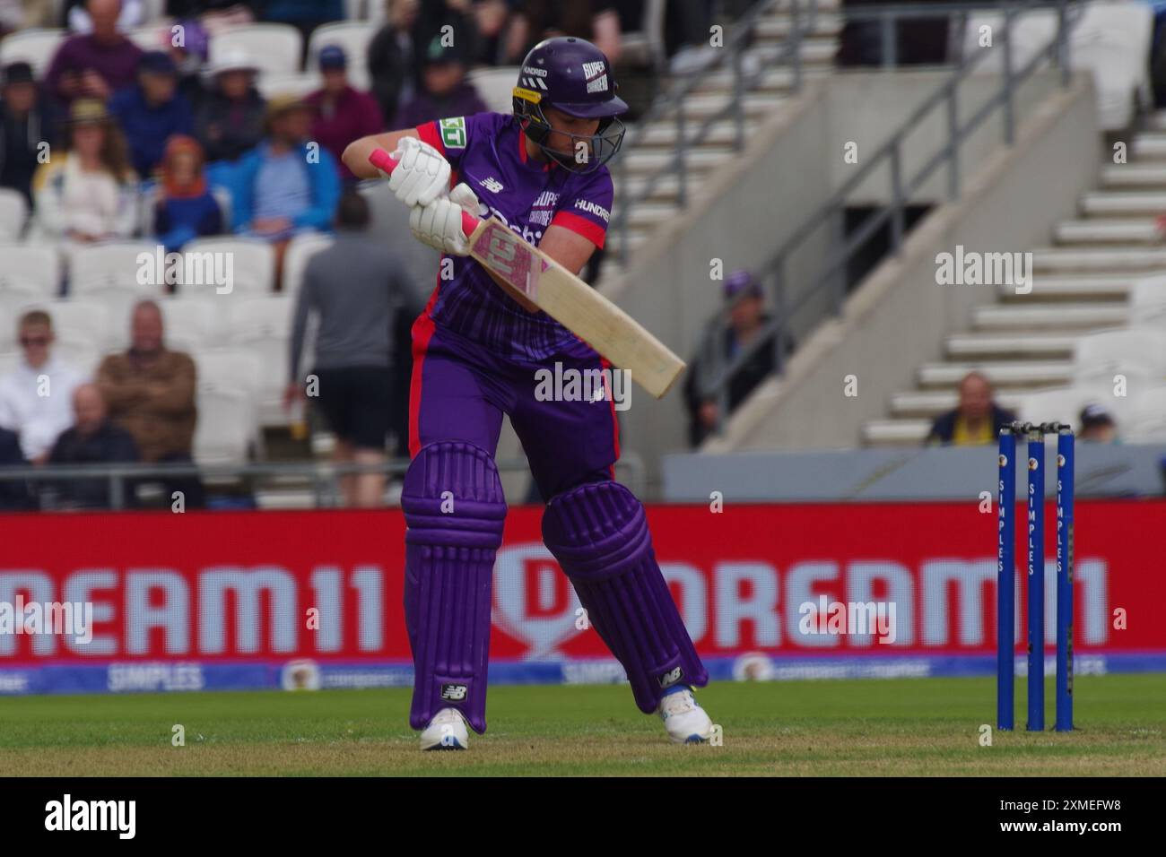 Leeds, 26 July 2024. Grace Ballinger batting for Northern Superchargers ...