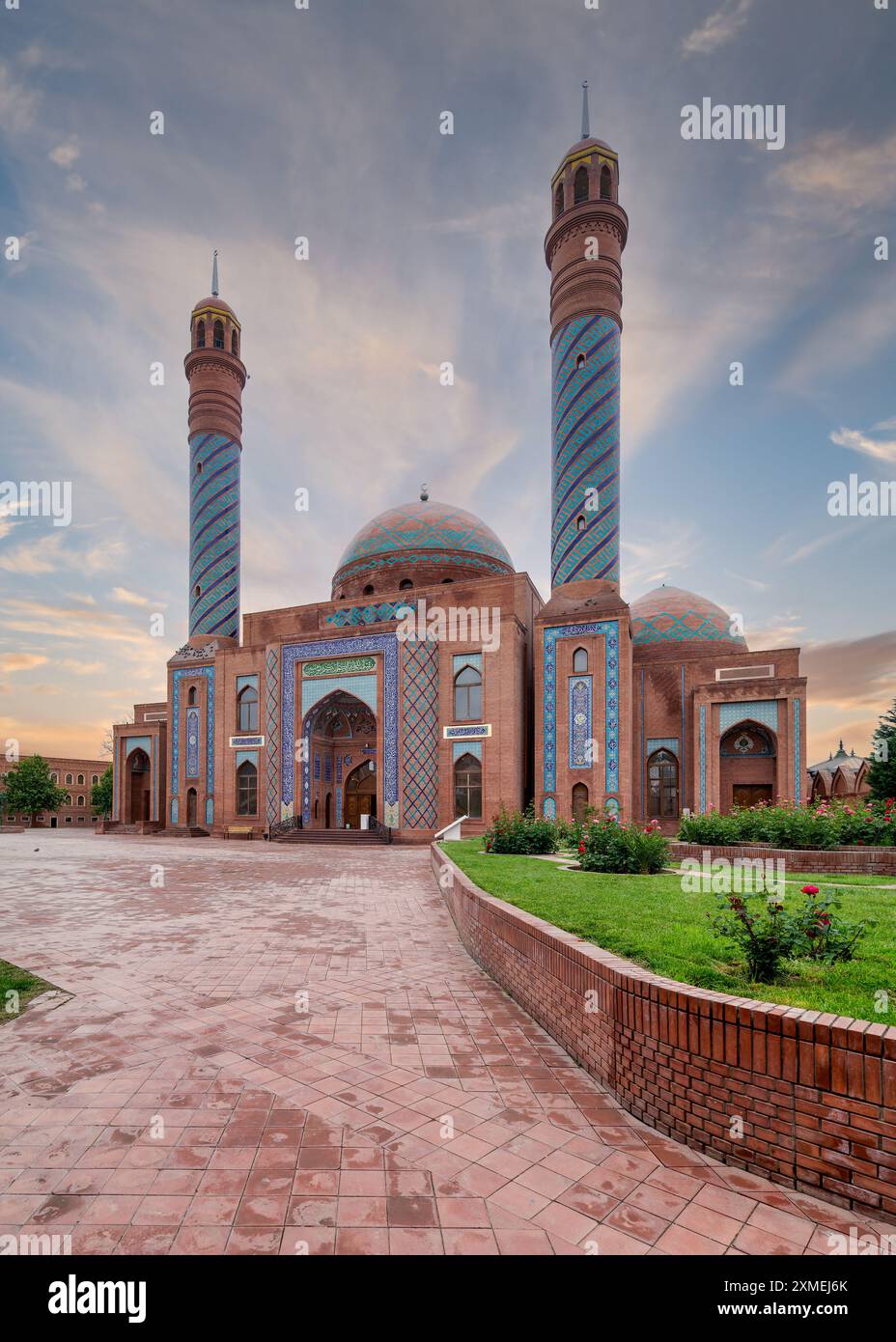 The Goy Imam Mosque in Ganja, Azerbaijan showcases stunning Islamic ...
