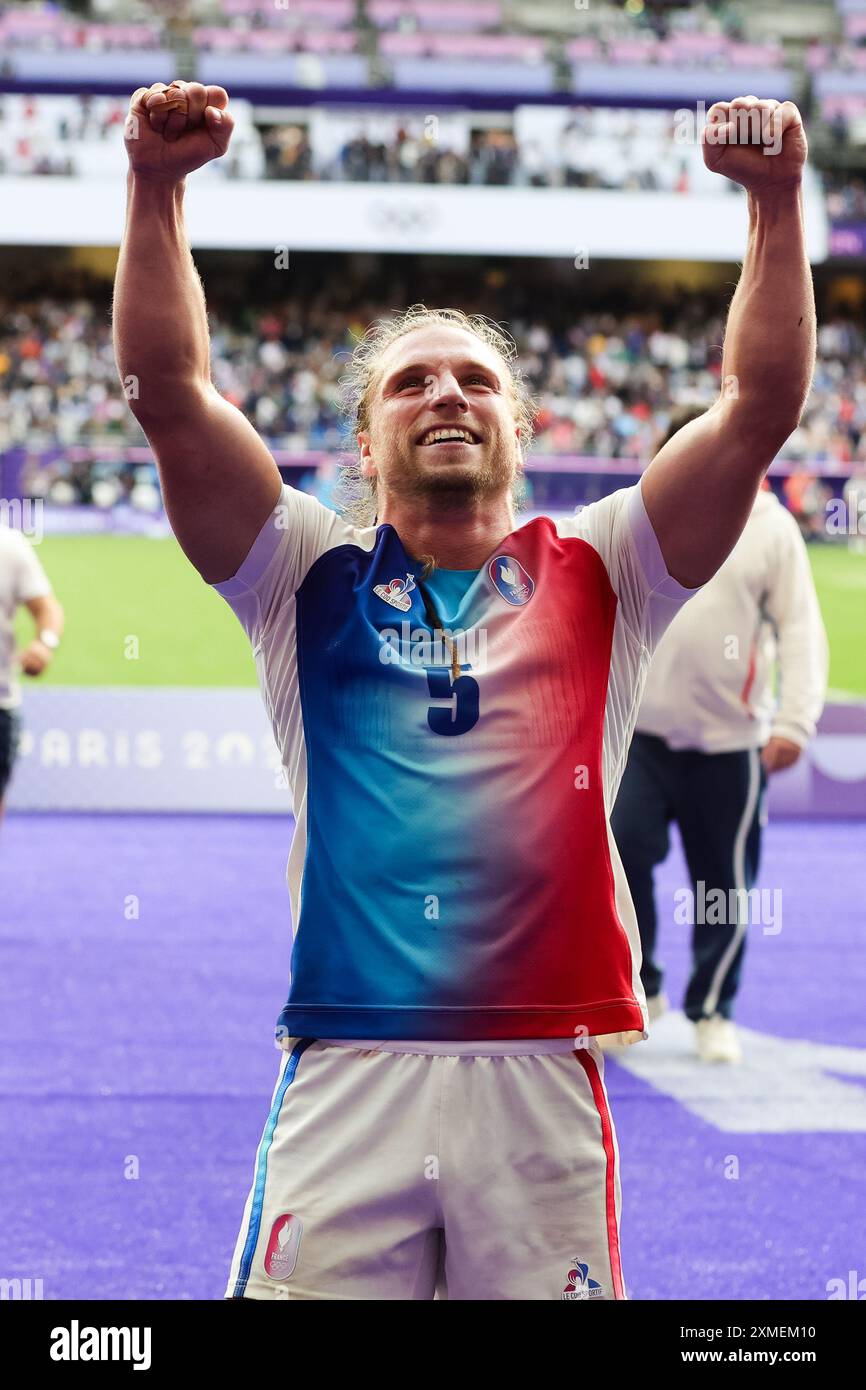 Paris, France, 27 July, 2024. Stephen Parez Edo Martin (5) of Team ...