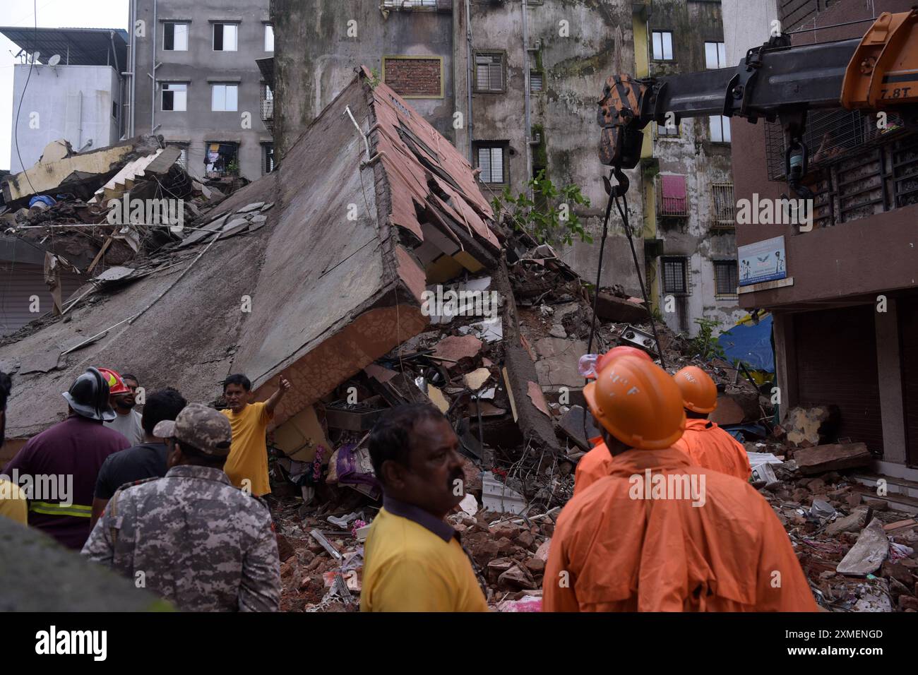 Mumbai, India. 27th July, 2024. NAVI MUMBAI, INDIA - JULY 27: A tragic ...